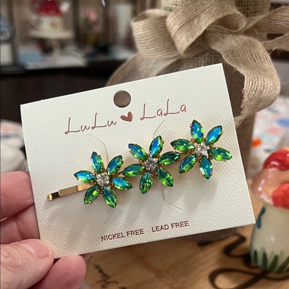 lulu lala | Hair | Lulu Lala Green Floral Hair Clip | Poshmark